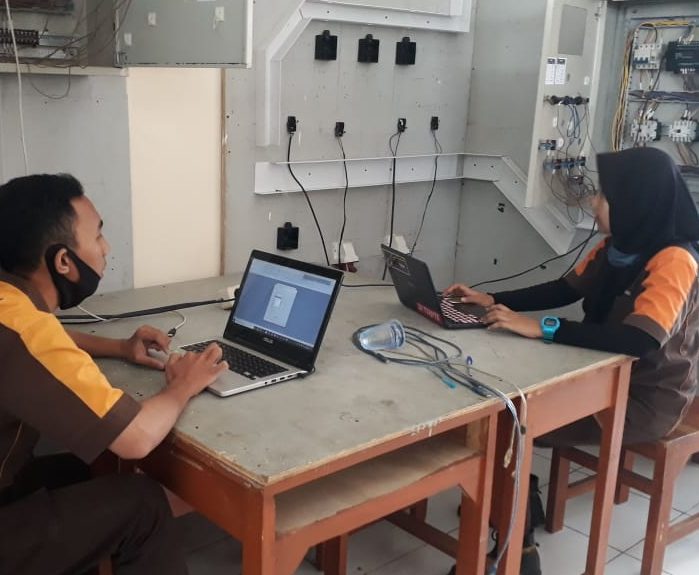 Kelas dan Laboratorium/Bengkel – SEKOLAH SMKN1 CIBINONG